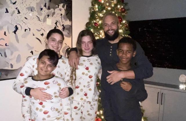 The 38-year-old former NBA All-Star proposes to his girlfriend!He has ...