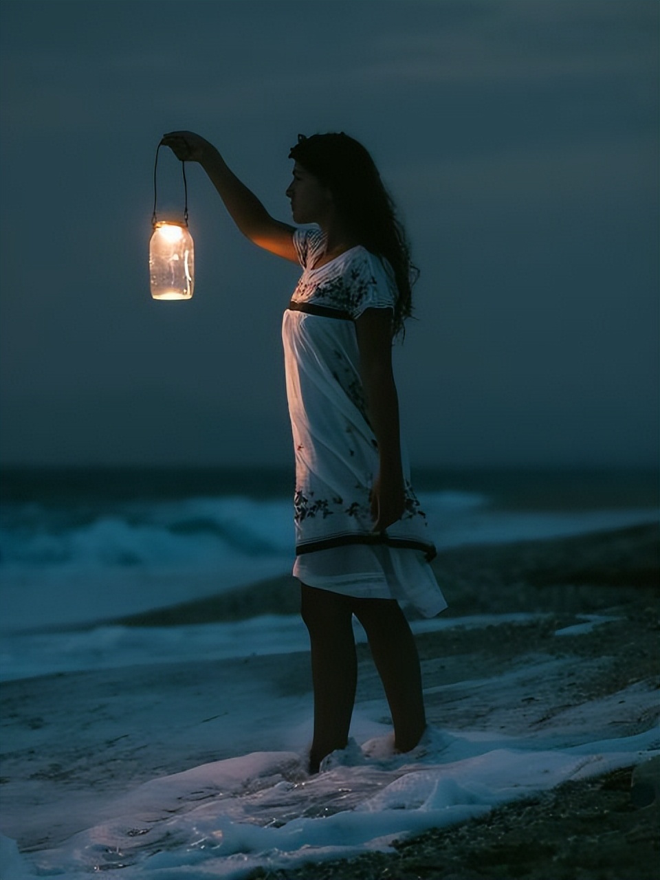 Master Hongyi: The feelings and fame and wealth you are chasing are ...