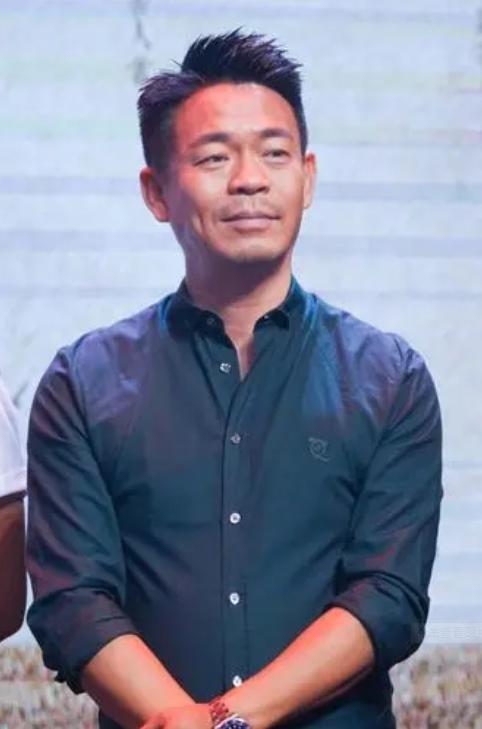 Sun Hao: At the age of 26, he went to the Spring Festival Gala and ...