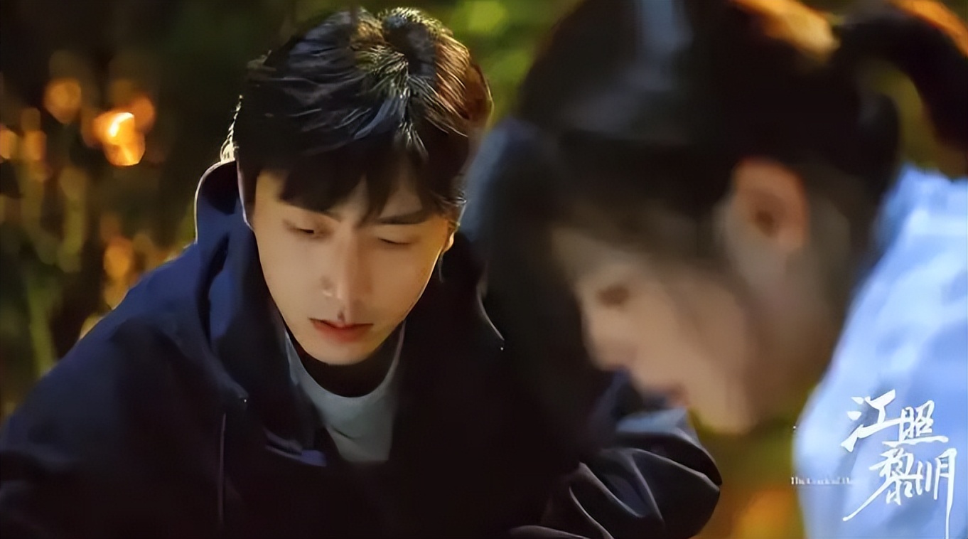 Bai Ke: He became popular with his facial paralysis, and Wang Dazhui ...