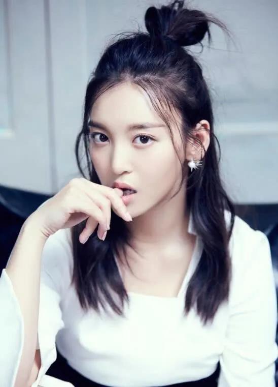 You Jingru's beautiful picture - iMedia