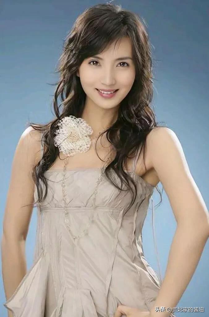 Temperament Beauty Chen Hao - Part 1 - iNEWS