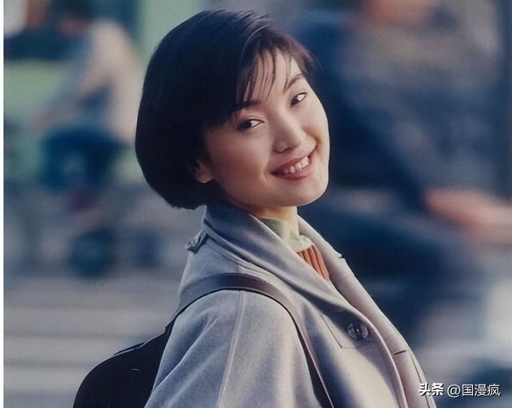 Famous singer Chen Hong: 1.2 billion assets were transferred from her ...