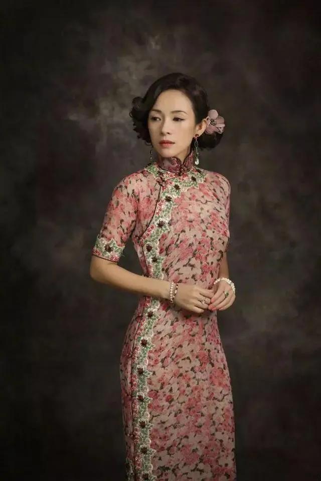 Female star cheongsam photos, 360 degrees without dead ends, and Maggie ...