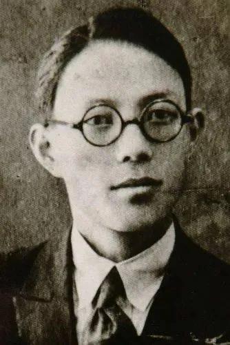 Vow to be silent—Yan Baohang: (5) accept the baptism of new ideas - iNEWS