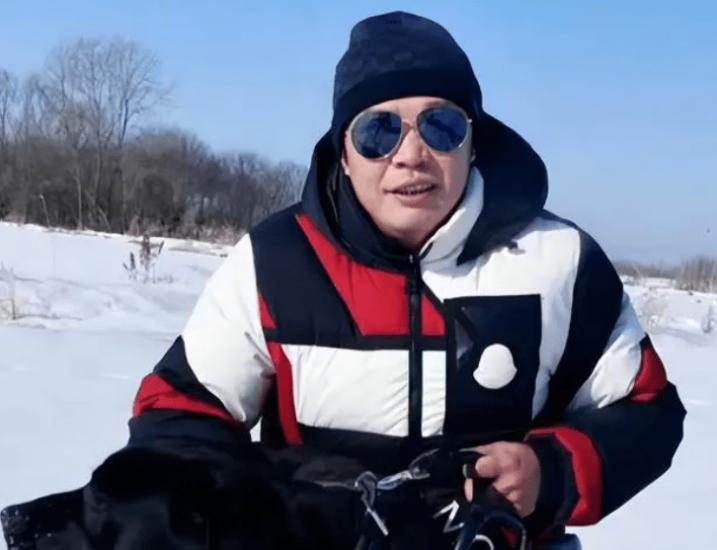 Internet celebrity Erlu's father celebrates his birthday, and the big ...