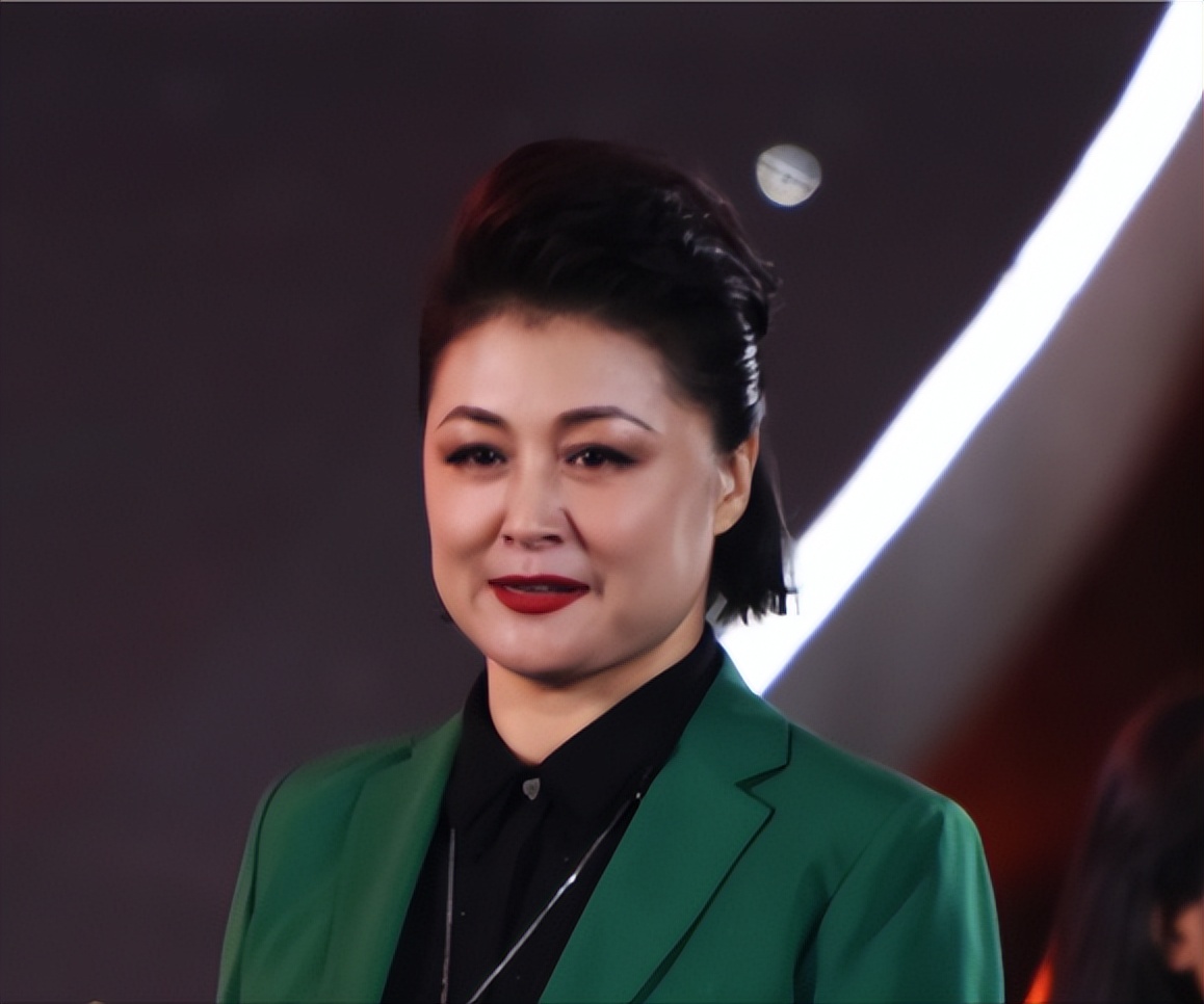 Yu Yuexian, who has no children: One year after his death, her husband ...