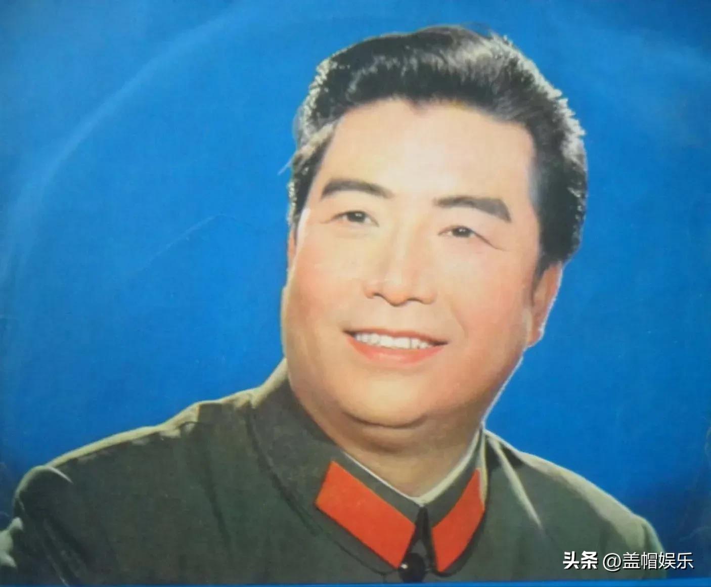 Li Shuangjiang and his two sons - iNEWS