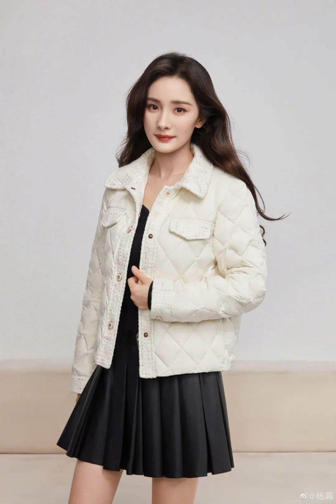 Yang Mi officially "broke up" with his old club and was once the third ...