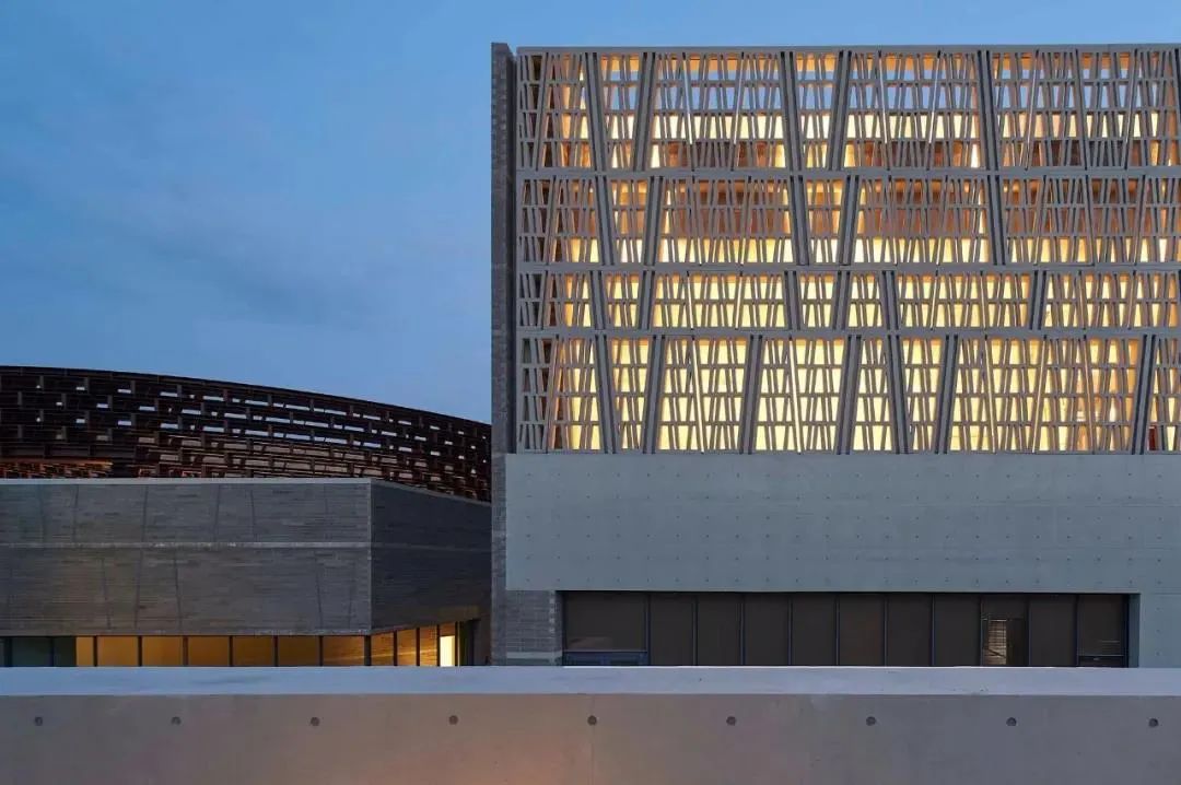 Fair-faced Concrete Museum & Art Gallery Series - iNEWS