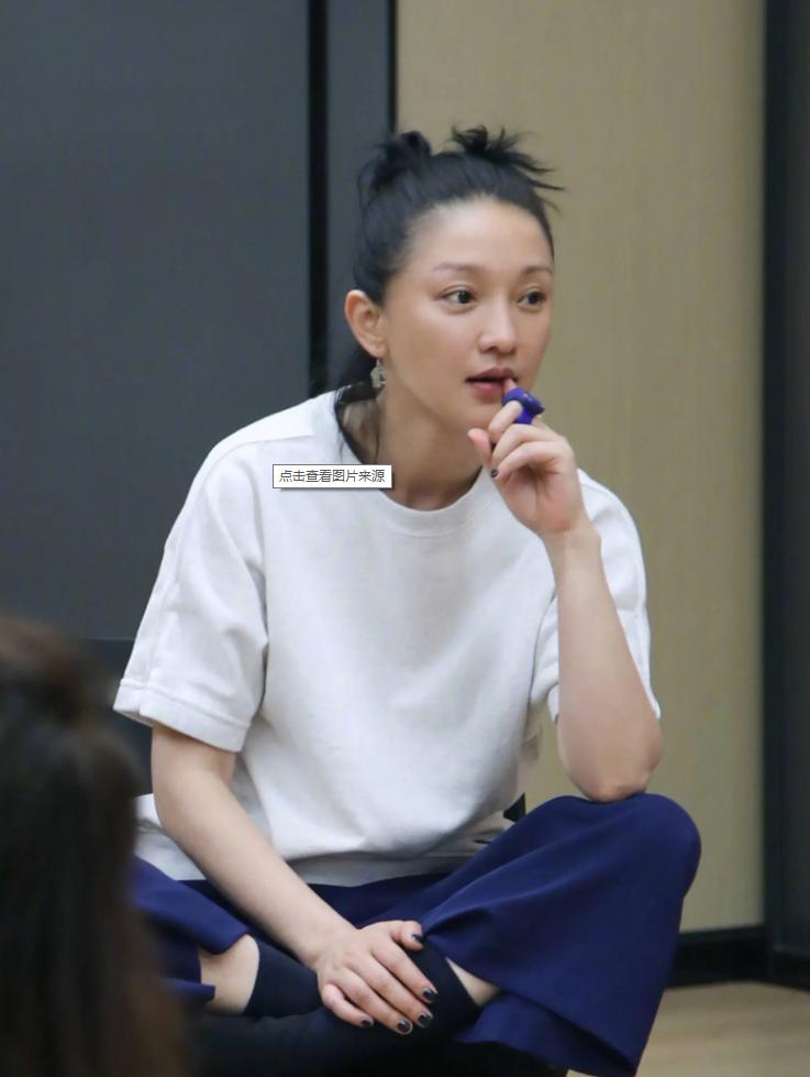 Self-interest at the expense of others? Wake up, Zhou Xun! Acting is not your fig leaf - iMedia