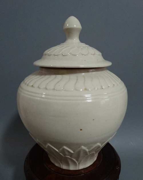 Explore the historical background of the Ding kiln, identification of ...