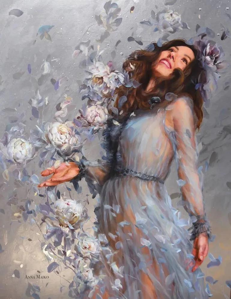 The beauty of the body oil paint, also look good - iNEWS
