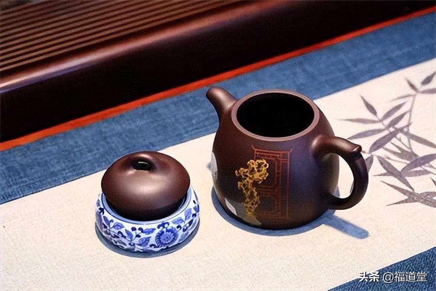 Dai Chunhua's clay-painted Qin Quan pot - iNEWS