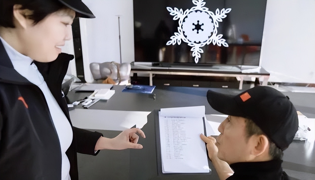 Yu Lei will take over as the chief director of the 2023 CCTV Spring ...