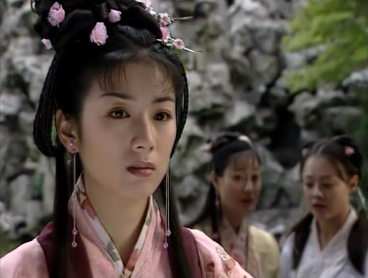 Modern clothes are mediocre, but when they put on ancient clothes, they ...