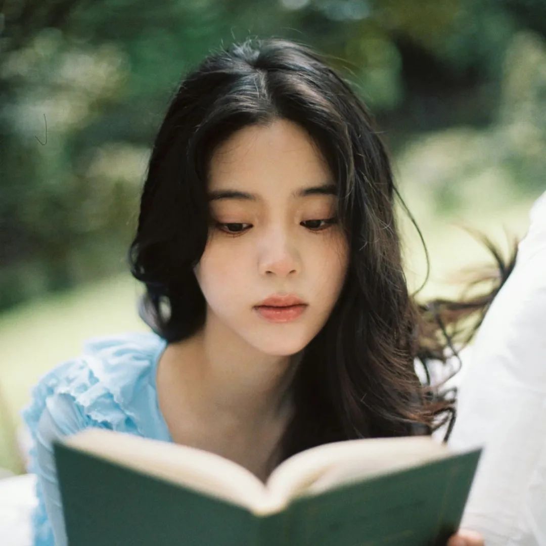 Little Gossip, Wei Chen, Zhang Yixing, Liu Yifei - iNEWS