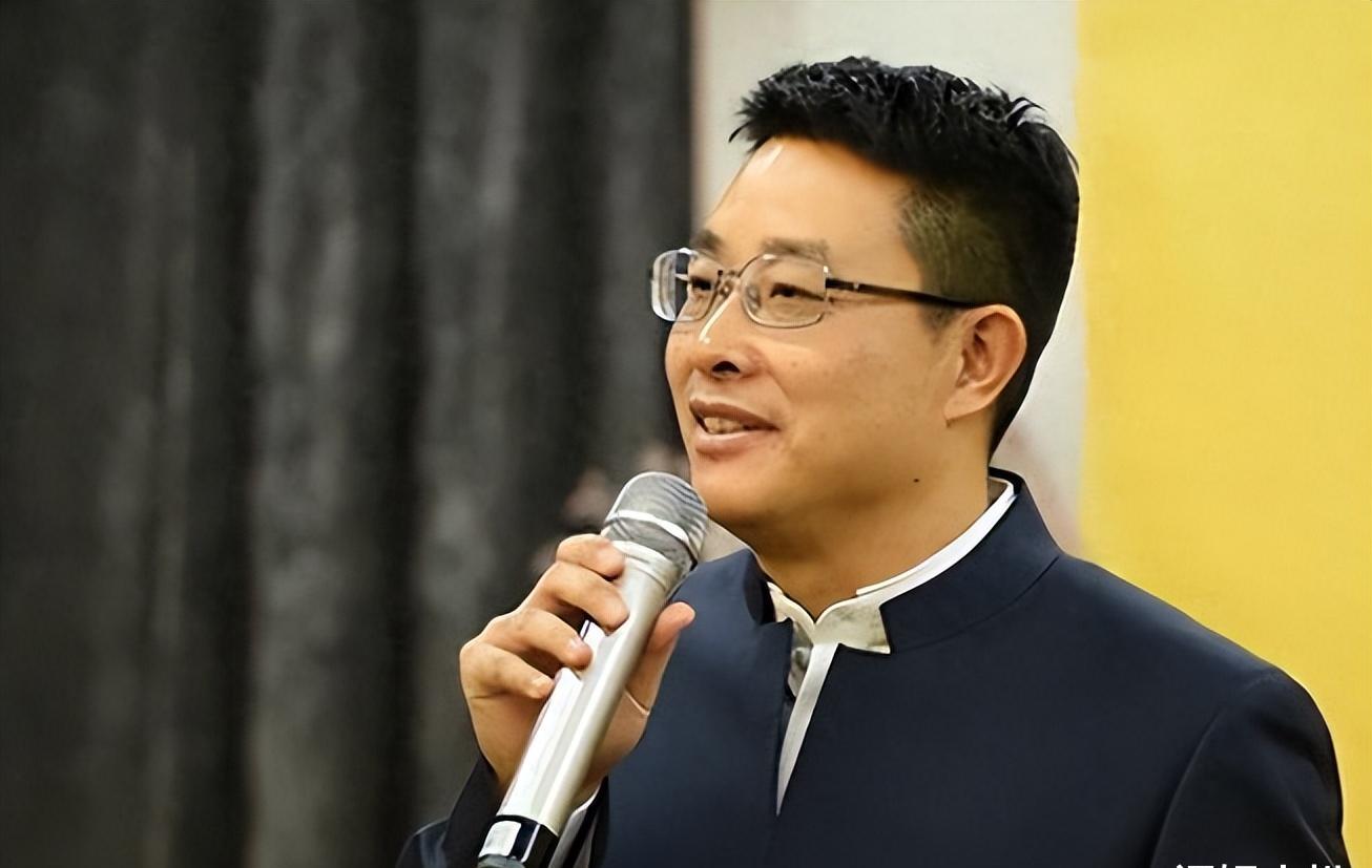 Cui Zhigang: From railway worker to CCTV host, he is a good man in life ...