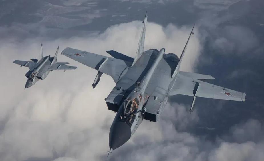 Missiles can't catch up!The world's first Mach 4 fighter jet will be ...