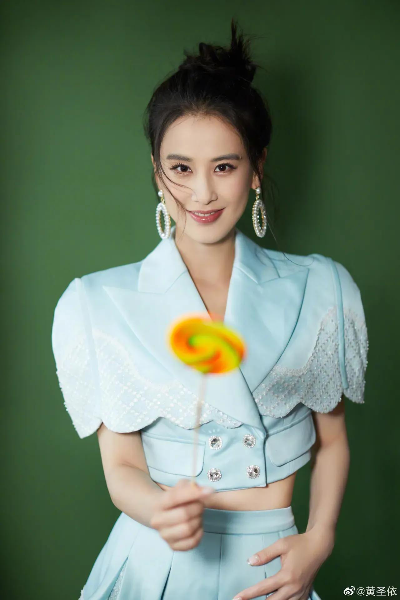 Huang Shengyi is a beautiful girl - iMedia