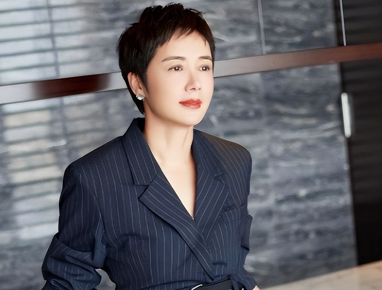 56-year-old Jiang Wenli is "in danger of dying". This time, fame and ...