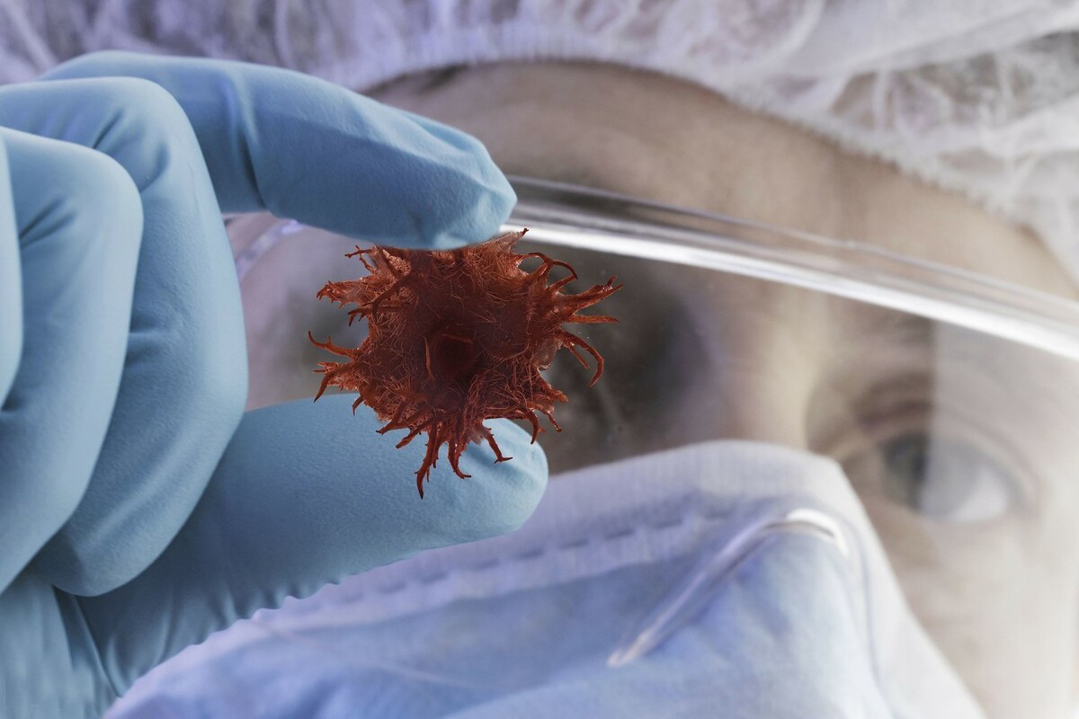 What are HeLa cells? With the development of science, is it possible ...