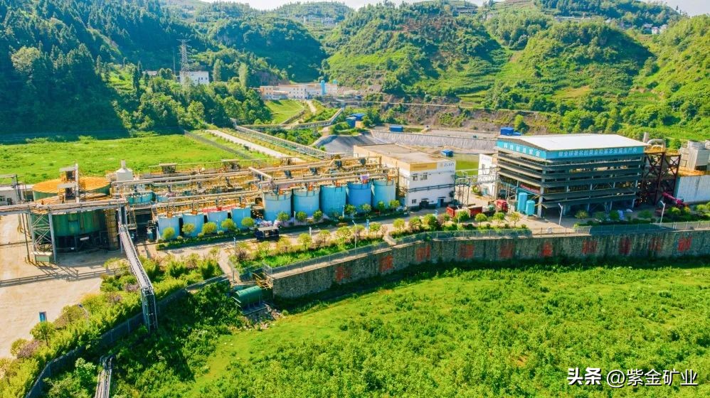 Witness Thirty Years·Changing a City Zhenfeng Chapter - iNEWS