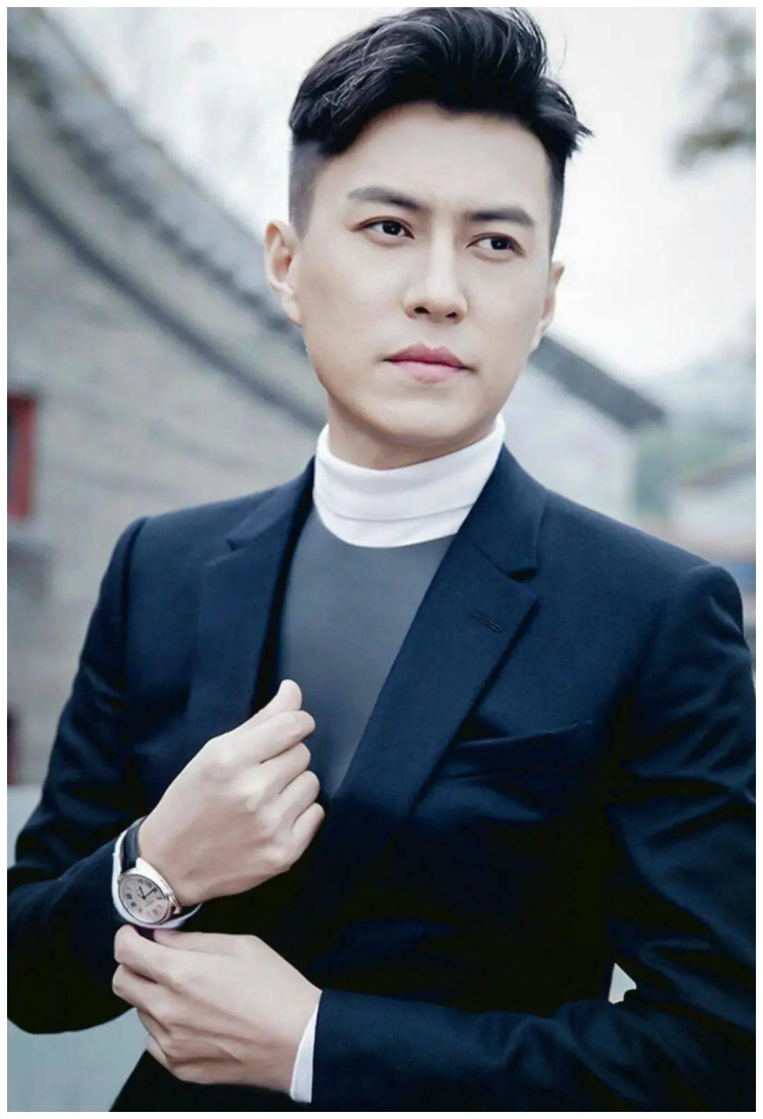 Fake innocence, pretending to be a schoolmaster, a good man, a star who ...