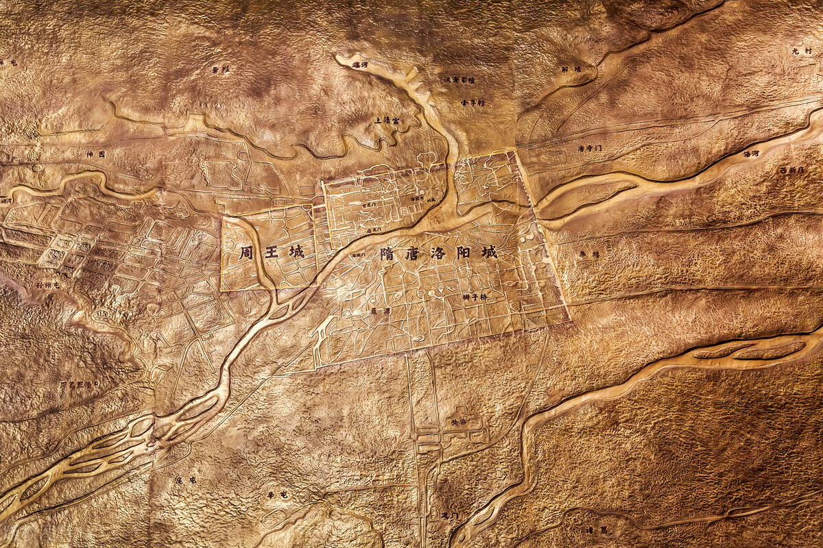 Liu Xiu established his capital in the Eastern Han Dynasty. Why did he ...