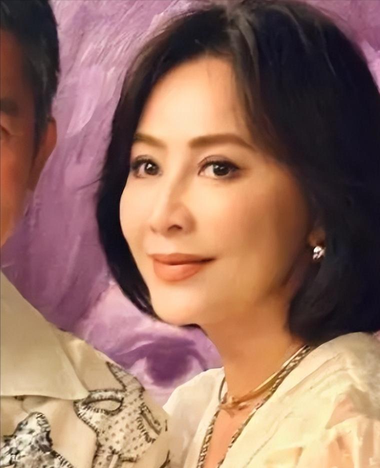 How many years has Tony Leung and Carina Lau been in love? Carina Lau ...