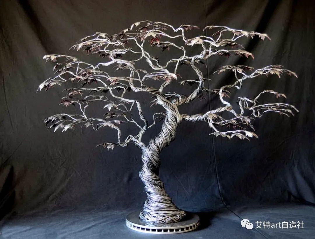 The Art of Human Sculpture from Twisted Wires - iNEWS