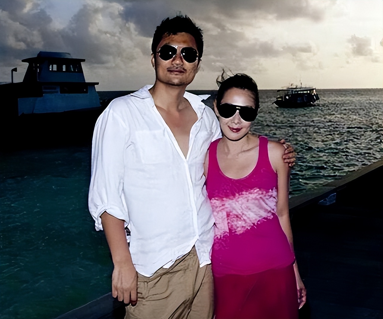 5 Strange Celebrity Couples: Married for 20 years without a license ...