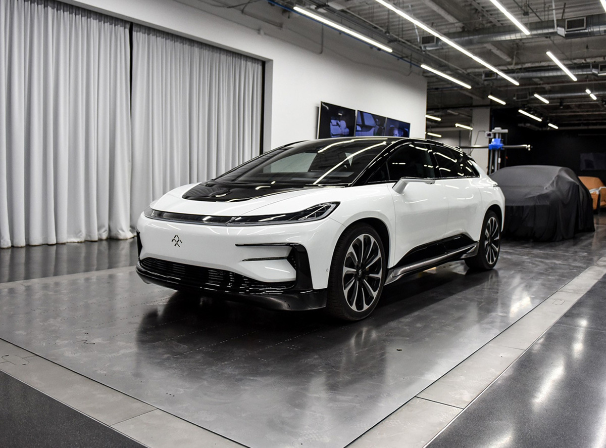 The first mass-produced car of FF 91 officially rolls off the ...