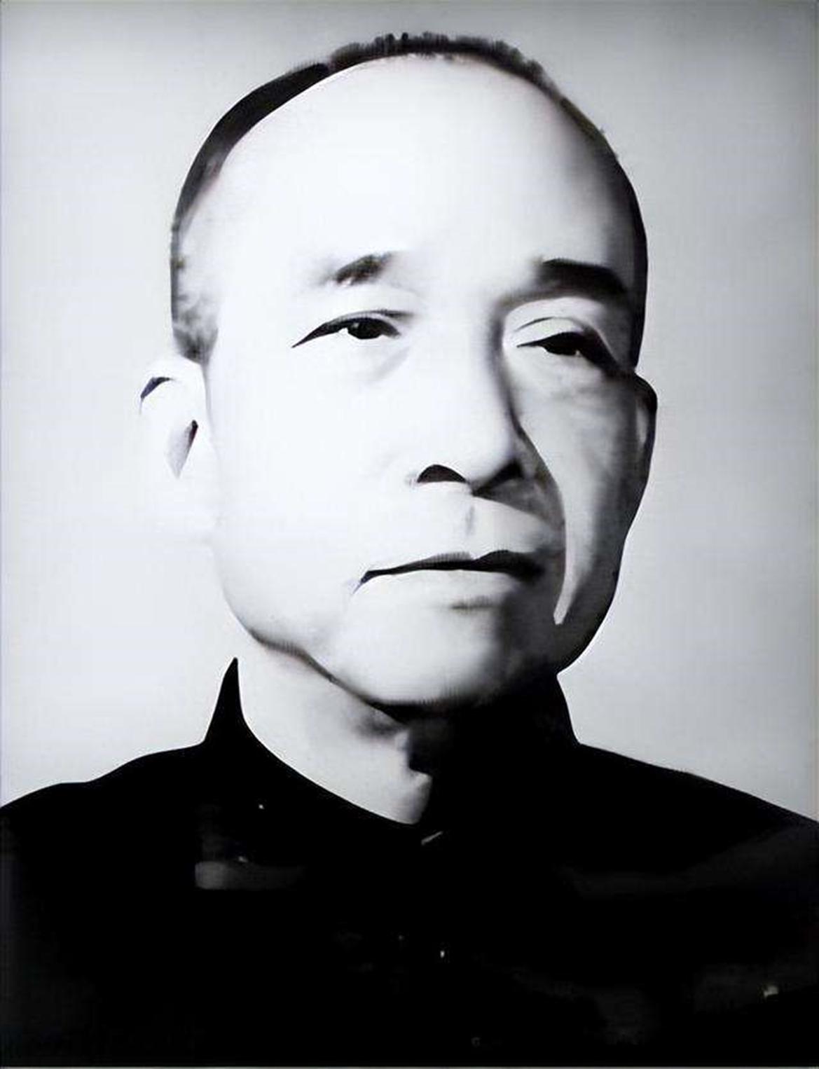 In 1963, the five leaders took a group photo. Mr. Deng stood aside, and ...