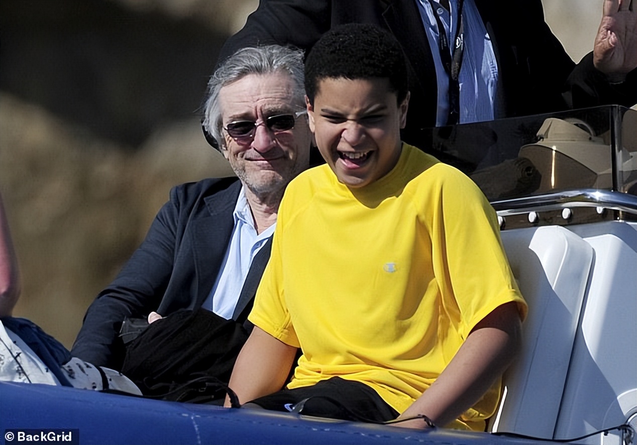 Robert De Niro, 79, shows up in New York with his youngest son, who ...