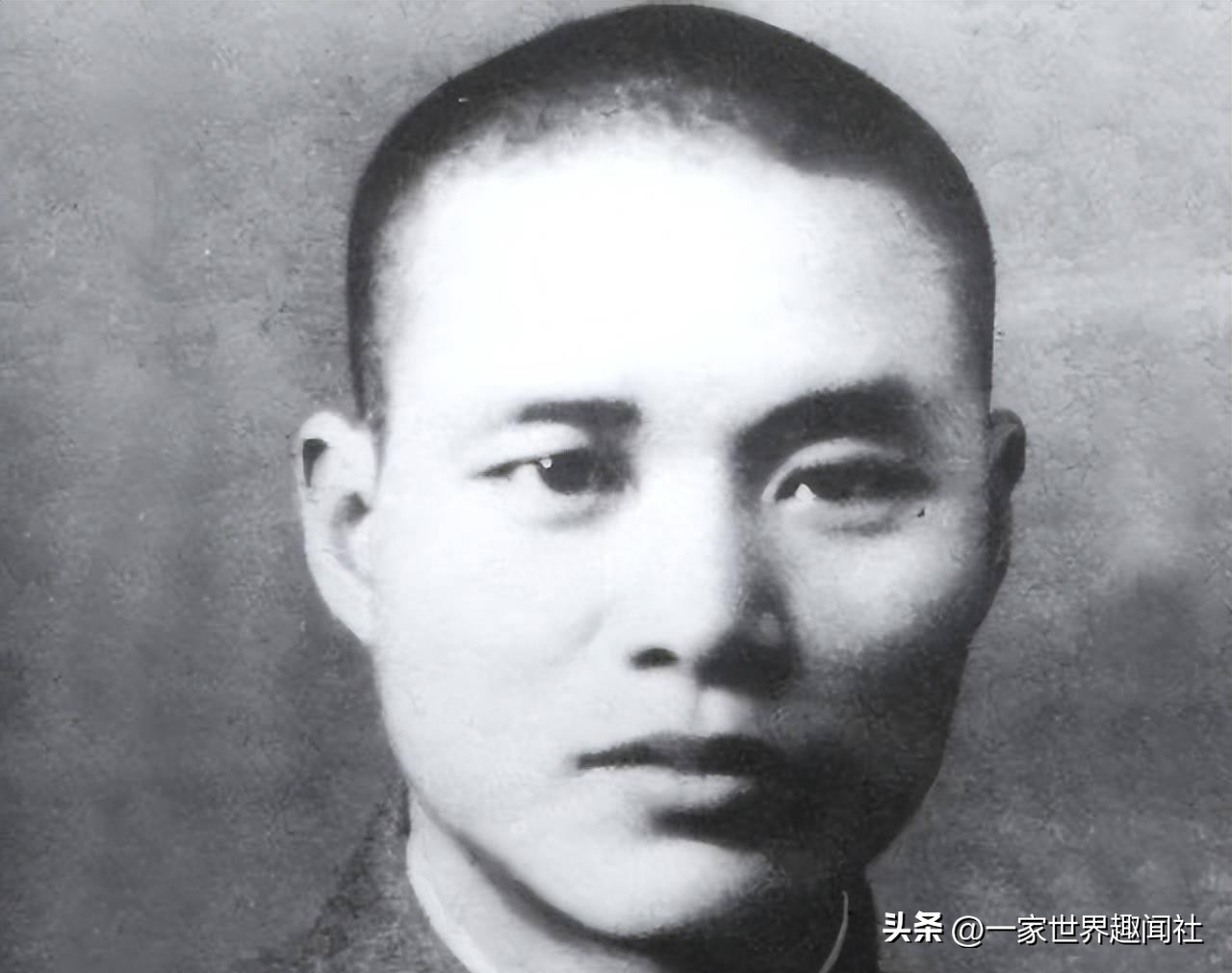 In 1964, at the age of 50, he paid homage to Dai Li alone. After seeing ...