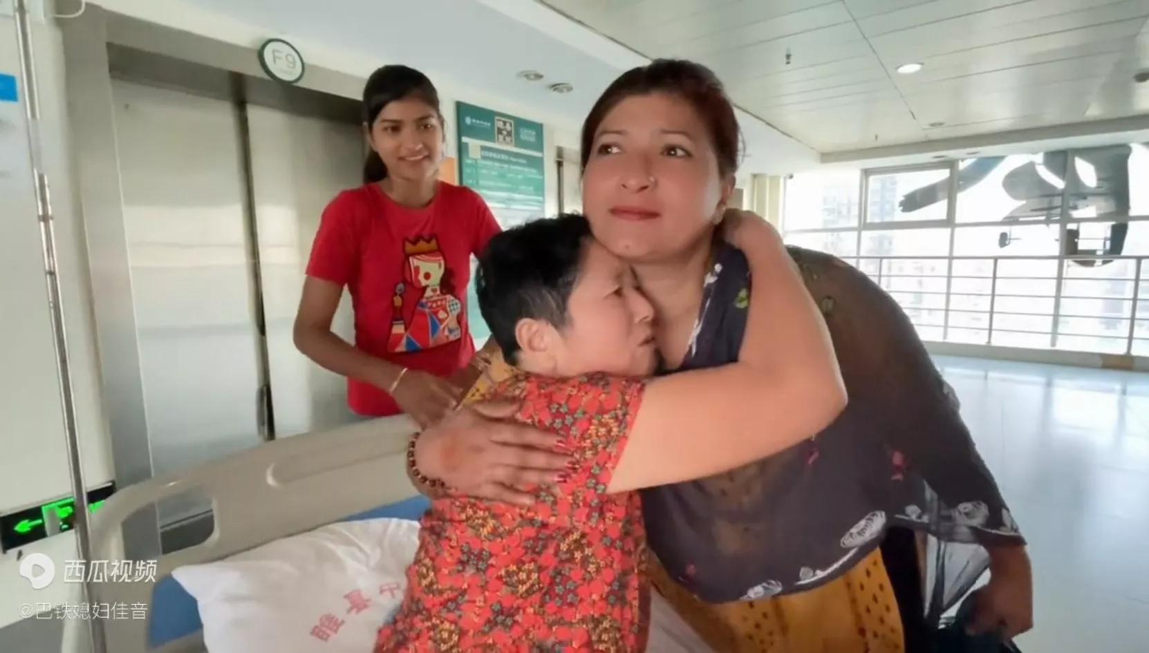 Jiayin Wang is a low-key and peaceful family! - iNEWS