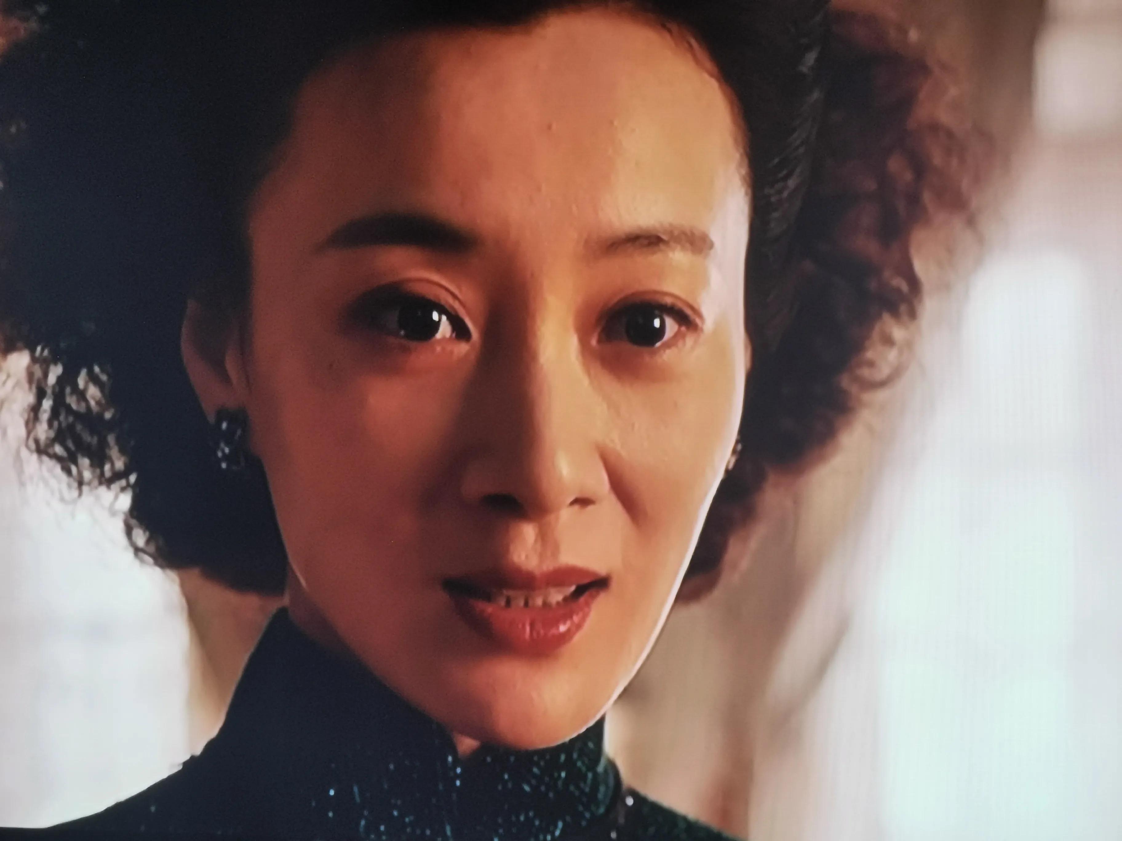 Xu Fanxi plays the "beautiful snake" who bears seven lives, and is ...