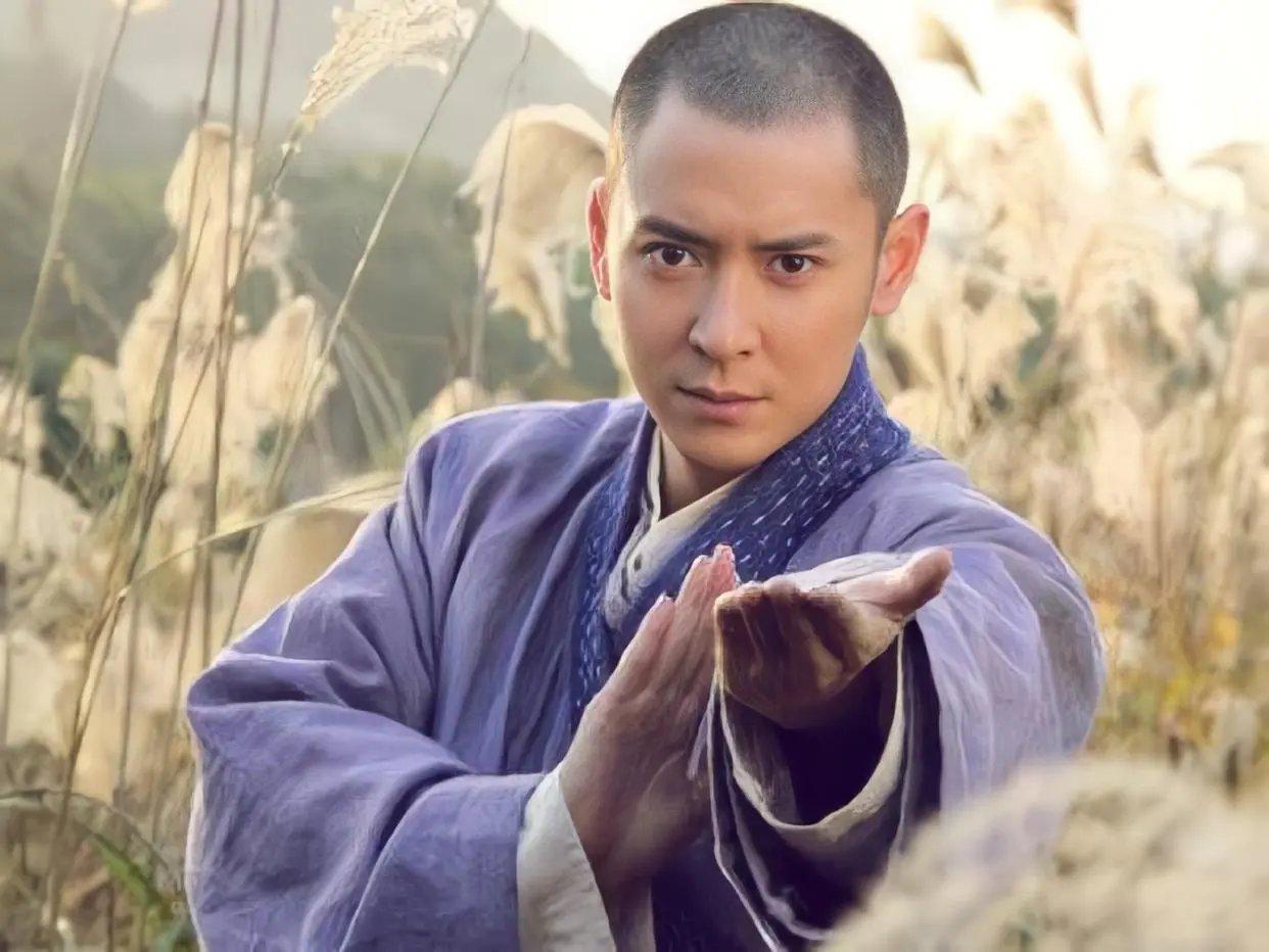 There are 10 people who can subdue the dragon with 18 palms. In terms ...