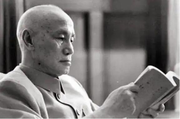 Tang Enbo died on the operating table in 1954, and Chen Yi was executed ...