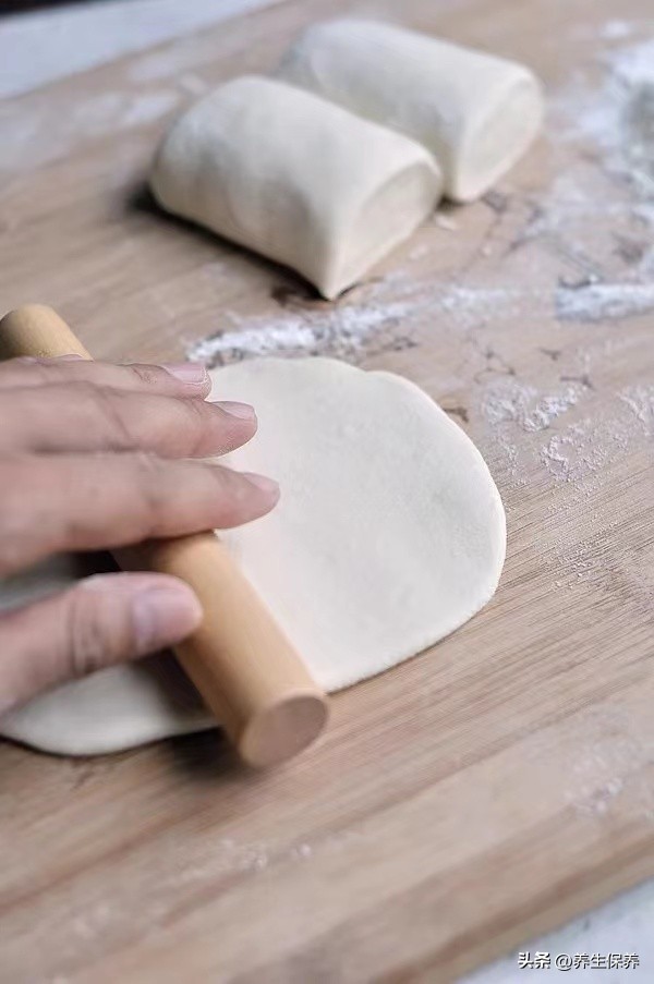 Takeaway baked buns cost 8 yuan each, and the cost of making them at ...