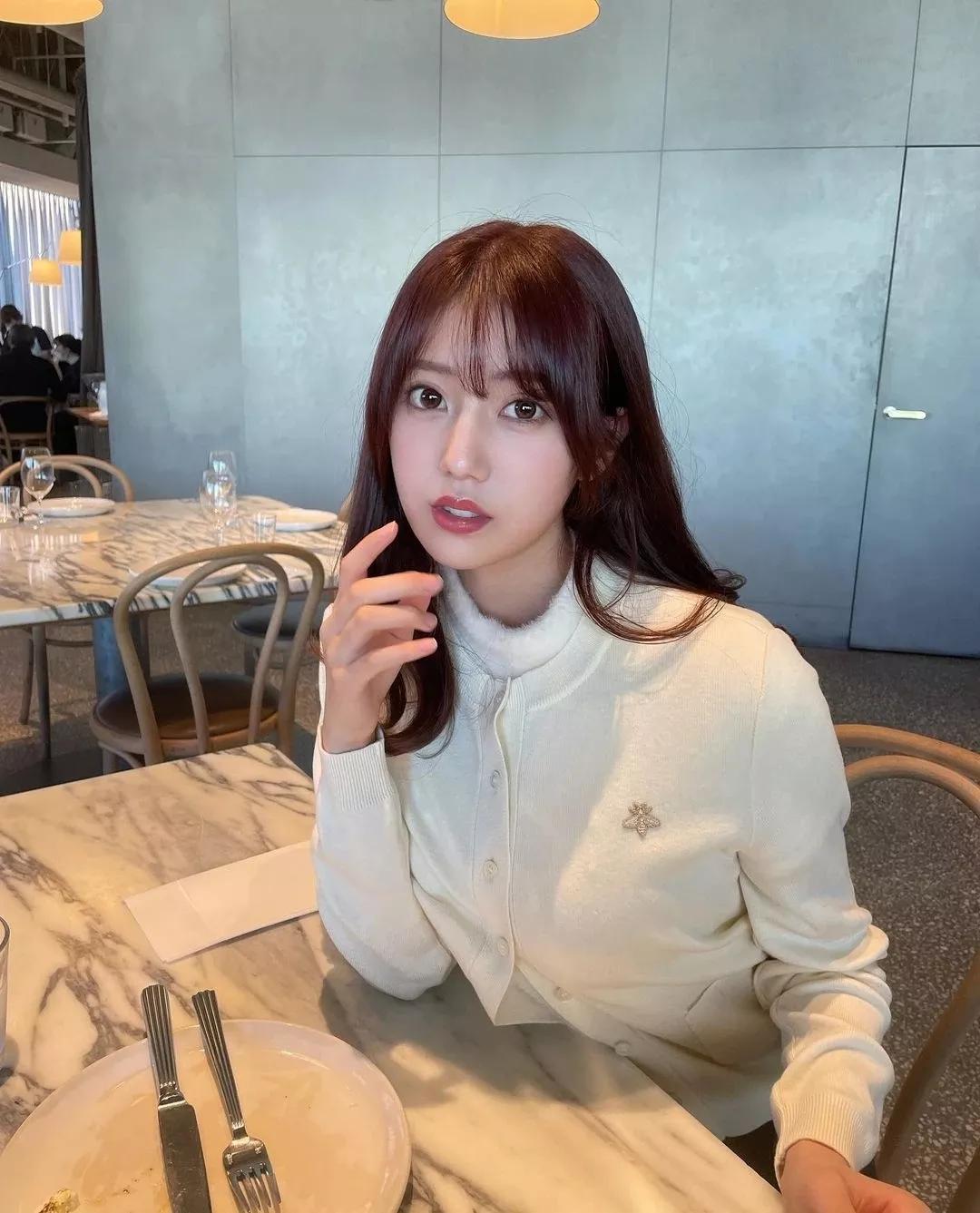 Japanese beauty Natsuki - iMedia