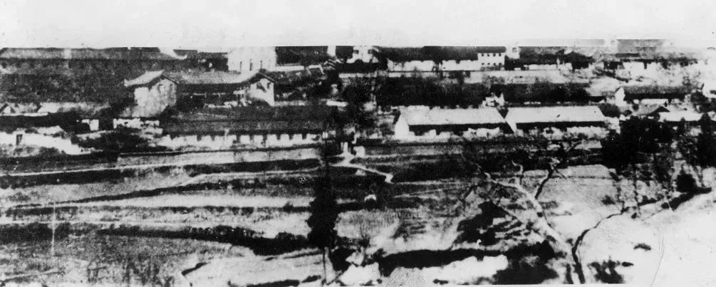 Yan Weijia "Ancient Road Dam" - iNEWS