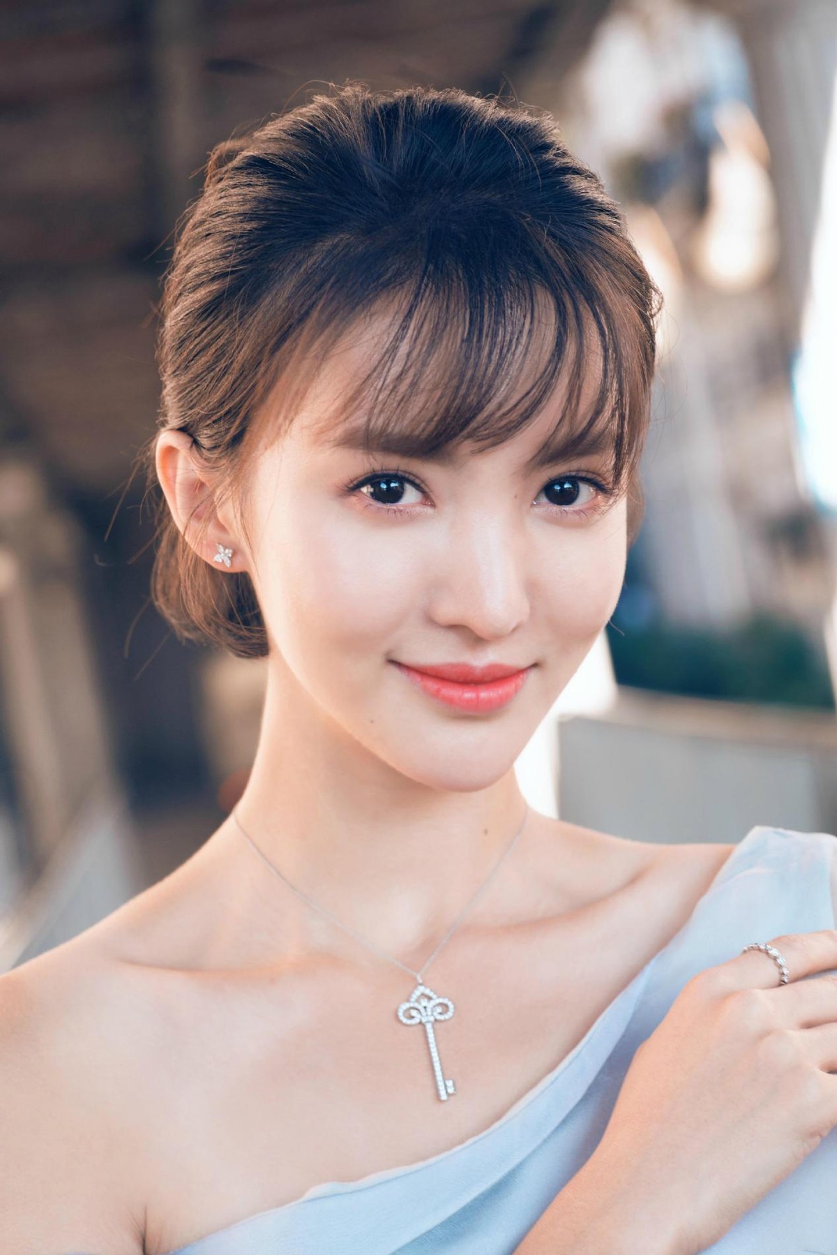 Empress Jin Chen has rich emotional experience, and her provocative ...