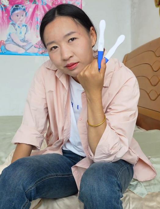 Zhou Tianli gave birth to four children, causing heated discussions. She claimed to be an ...