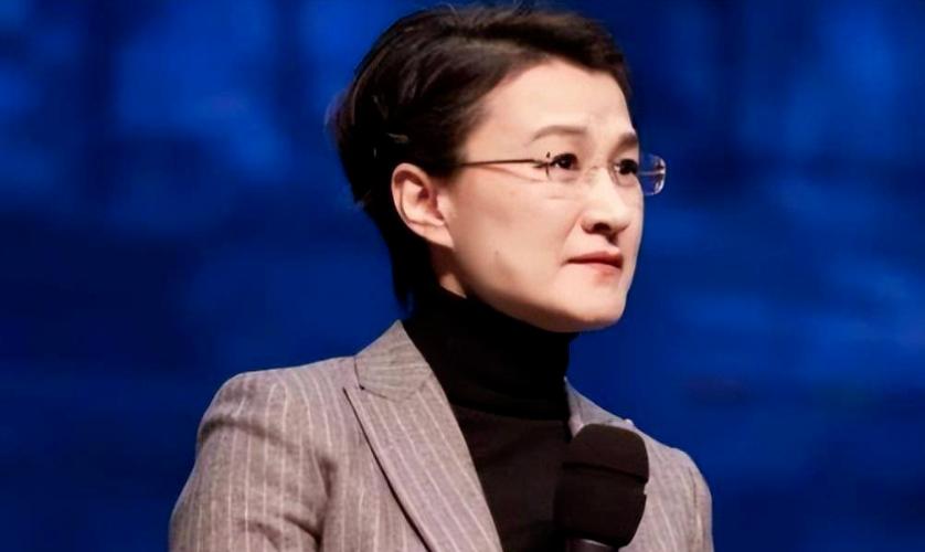 From "CCTV Famous Talker" to "Full Name Public Enemy", what has she ...