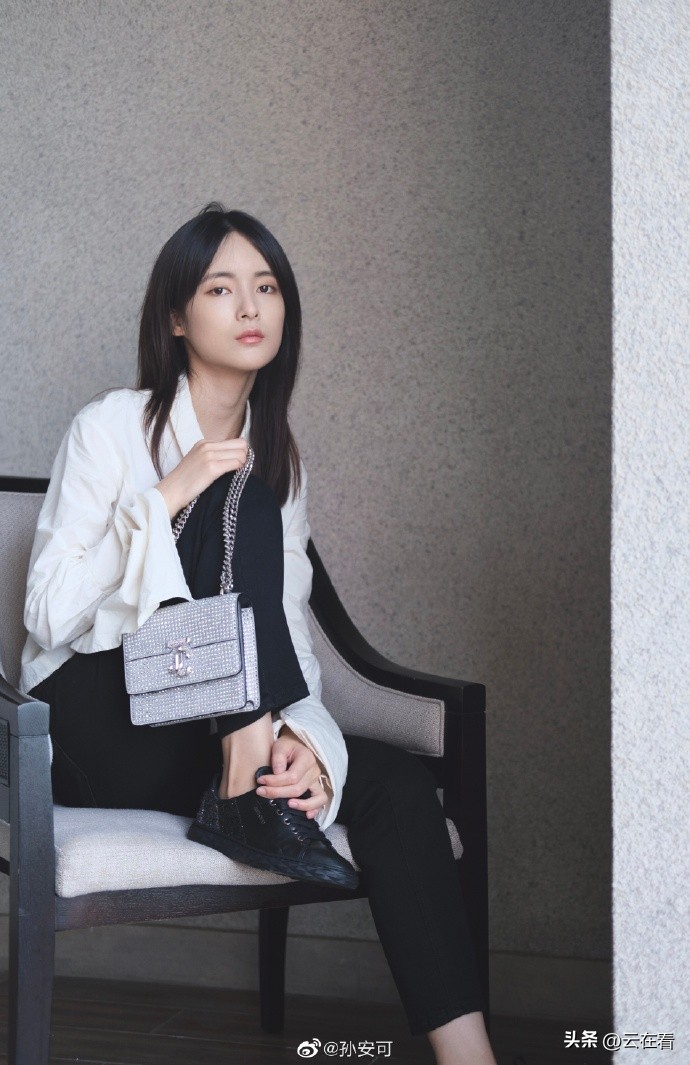 Beautiful actress Sun Anke's charming photos are very beautiful - iMedia