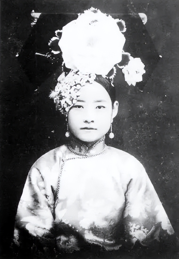 Concubine Zhen: The love of Guangxu's life was forced into a well and ...