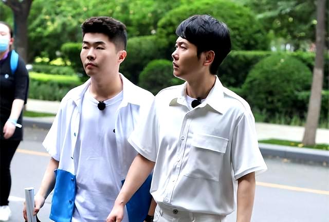Meng Hetang's Beijing concert was postponed, and netizens supported it ...