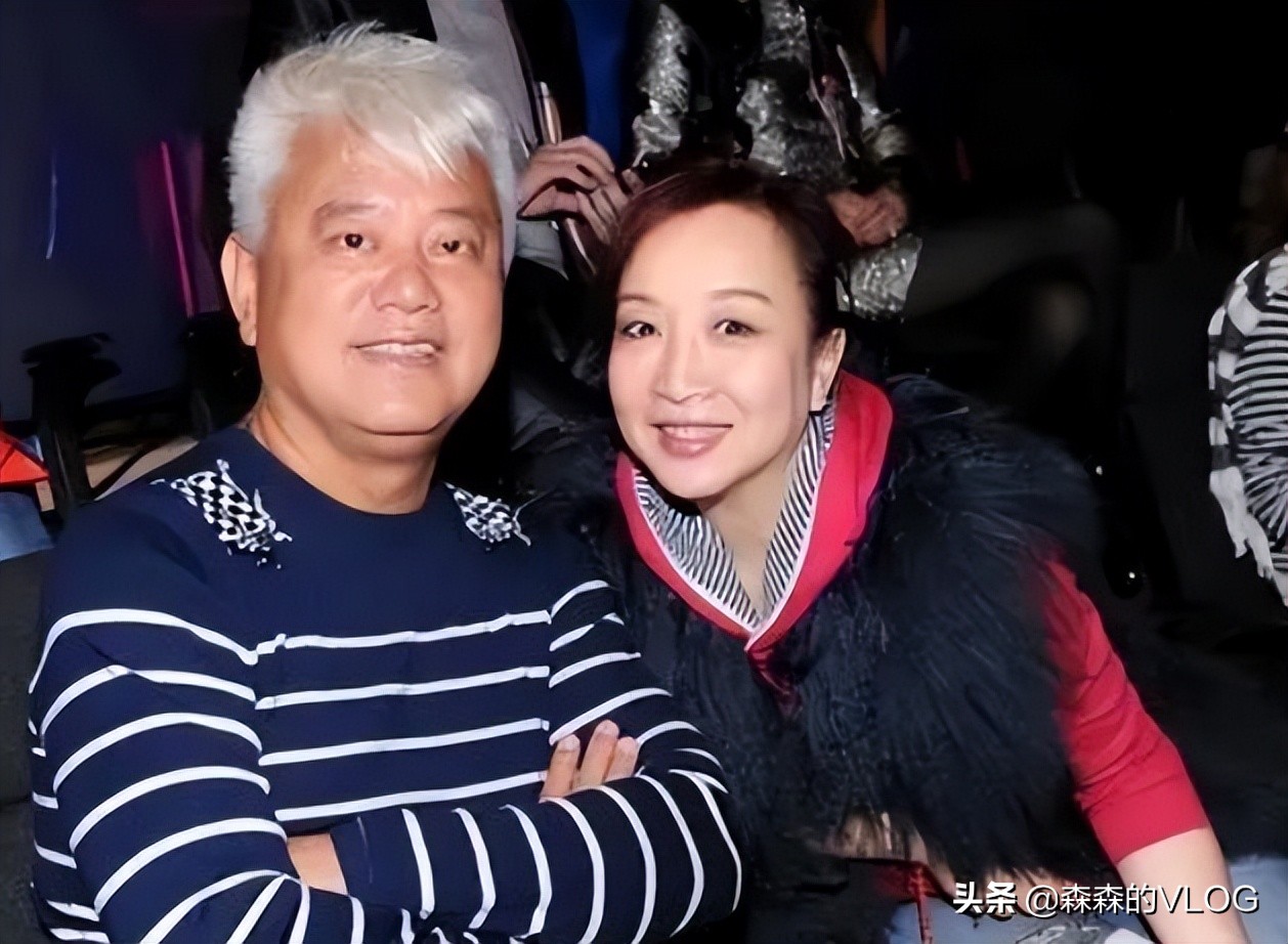 Huang Xingxiu was infertile due to filming, Chen Baixiang accompanies him carefully, and still ...